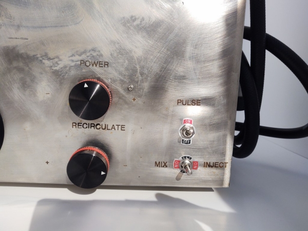 Embalming Reservoir Machine